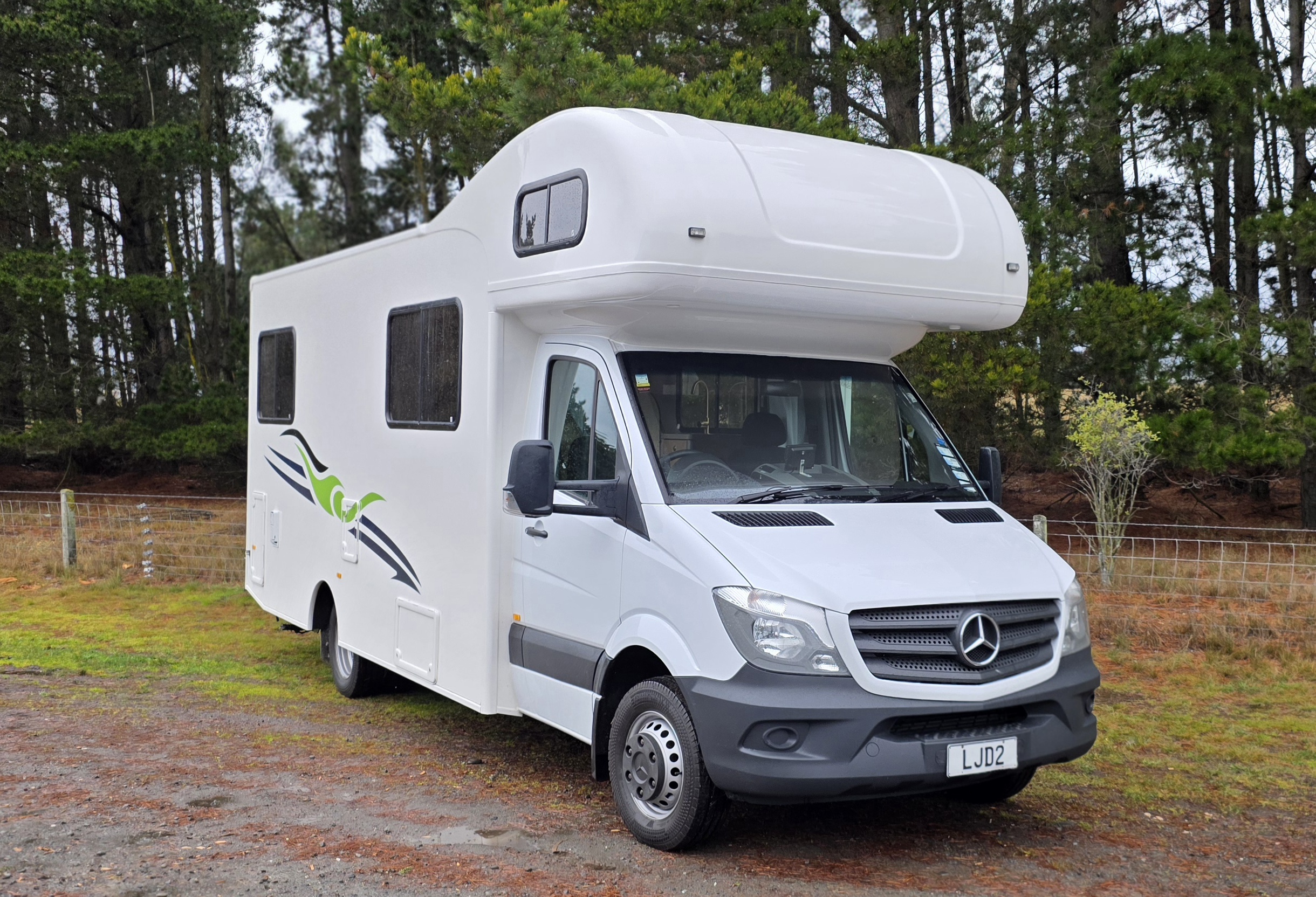 Mercedes-Benz Talvor 6 Berth Motorhome | Getaway Motorhome Sales